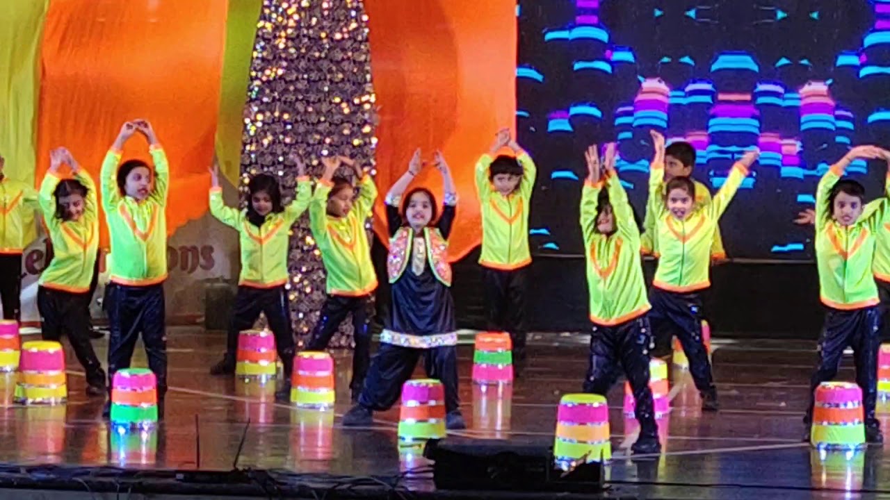 Kids performance - YouTube