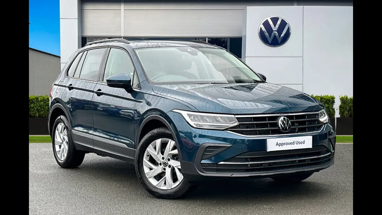 Approved Used Volkswagen Tiguan Life 1.5TSI 150PS in Nightshade Blue ...