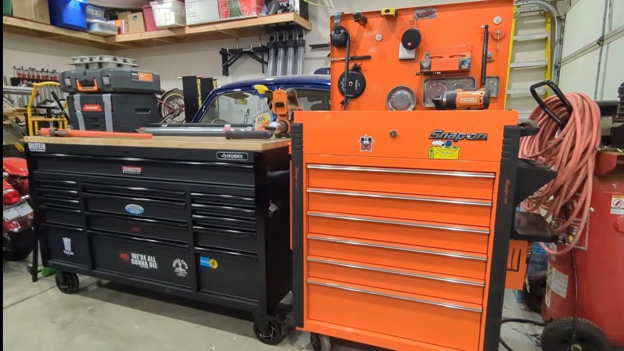 Diesel Mechanic's Tool Box Tour - YouTube