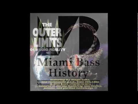Bass 305 - Into the future - YouTube