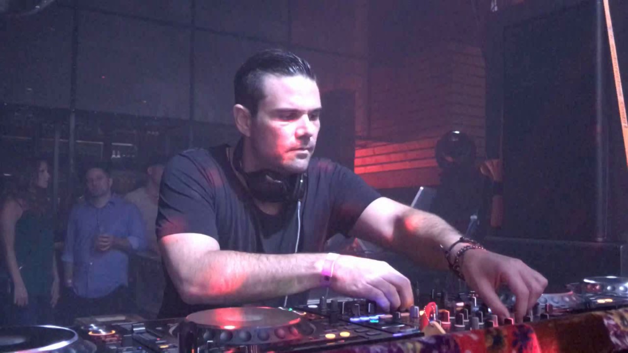 DJ Trent Cantrelle at Sound Hollywood, 7.03.2017 - YouTube
