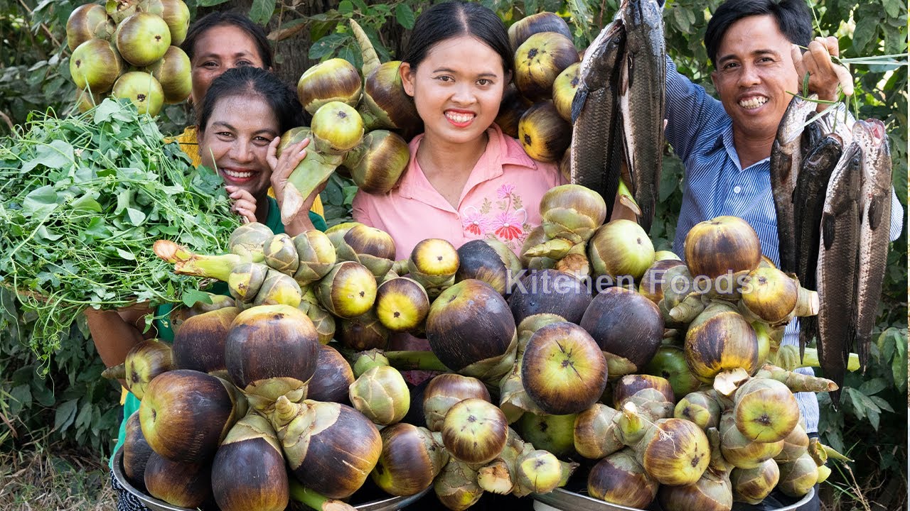 Cooking Natural Kor Kou Palm Fruit with Fish Recipe - Sharing Foods at ...