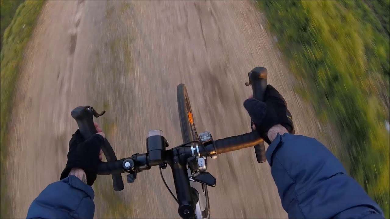 BTWIN TRIBAN 100 MUDDY TRAILS TEST - YouTube