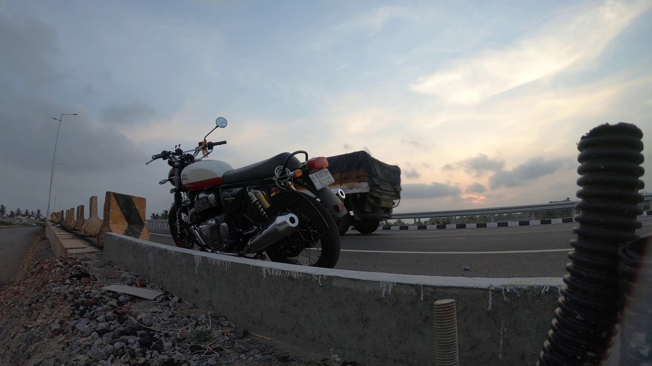 Royal Enfield Interceptor 650 Twin | Baker Express | Time-lapse - YouTube