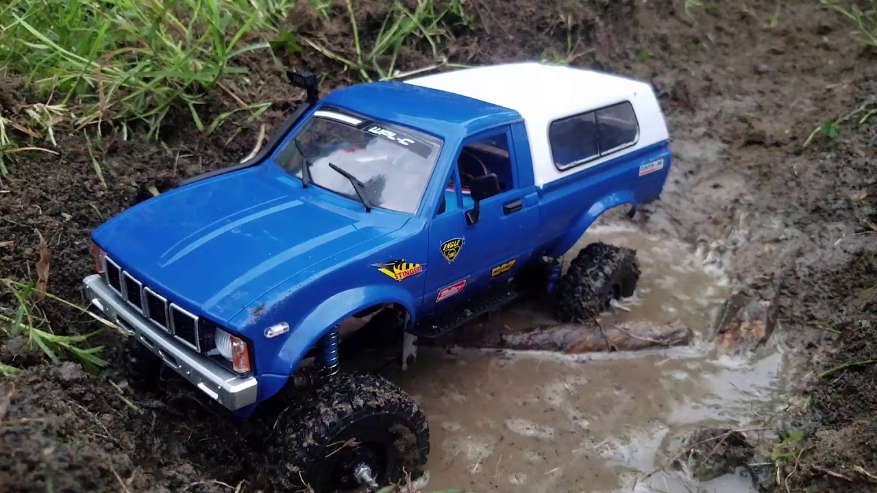 Mini mud truck! Custom Toyota Wpl c24 model - YouTube