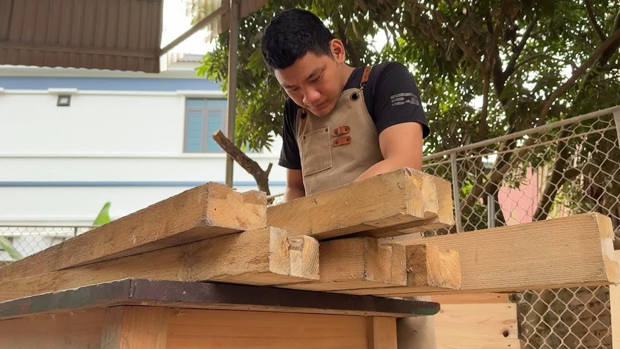 Witness This Talented Carpenter Transform Wood Into a Jaw-Dropping Work ...