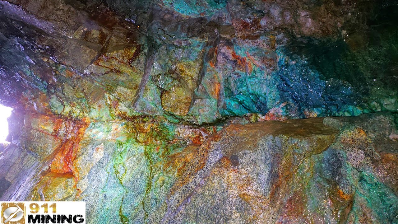 Massive Mineralized Quartz Vein In An Old Mine With Ultra High Grade ...