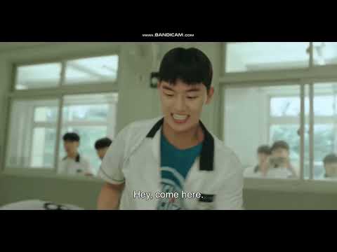 Ahn Su-ho vs. the baseball team fight in the classroom | Weak Hero Class 1 Episode 1