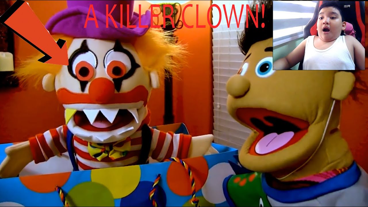 A KILLER CLOWN! | Reacting To SML Movie: Jeffy's Scary Movie! - YouTube
