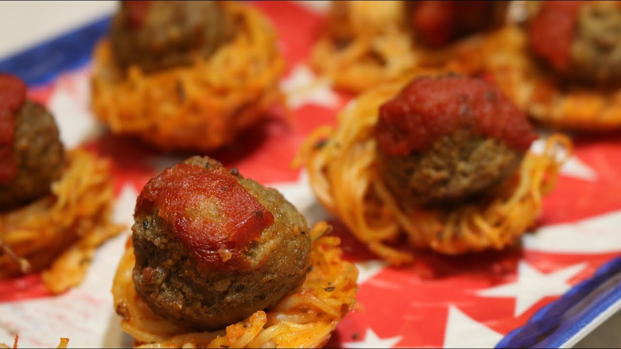Meatball Poppers ~ Superbowl Snacks - YouTube