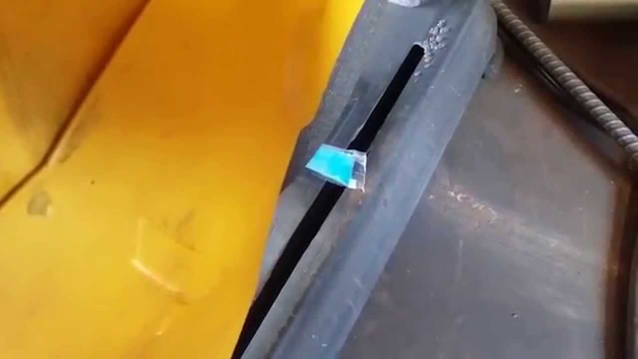 How to open up an ice pop - YouTube