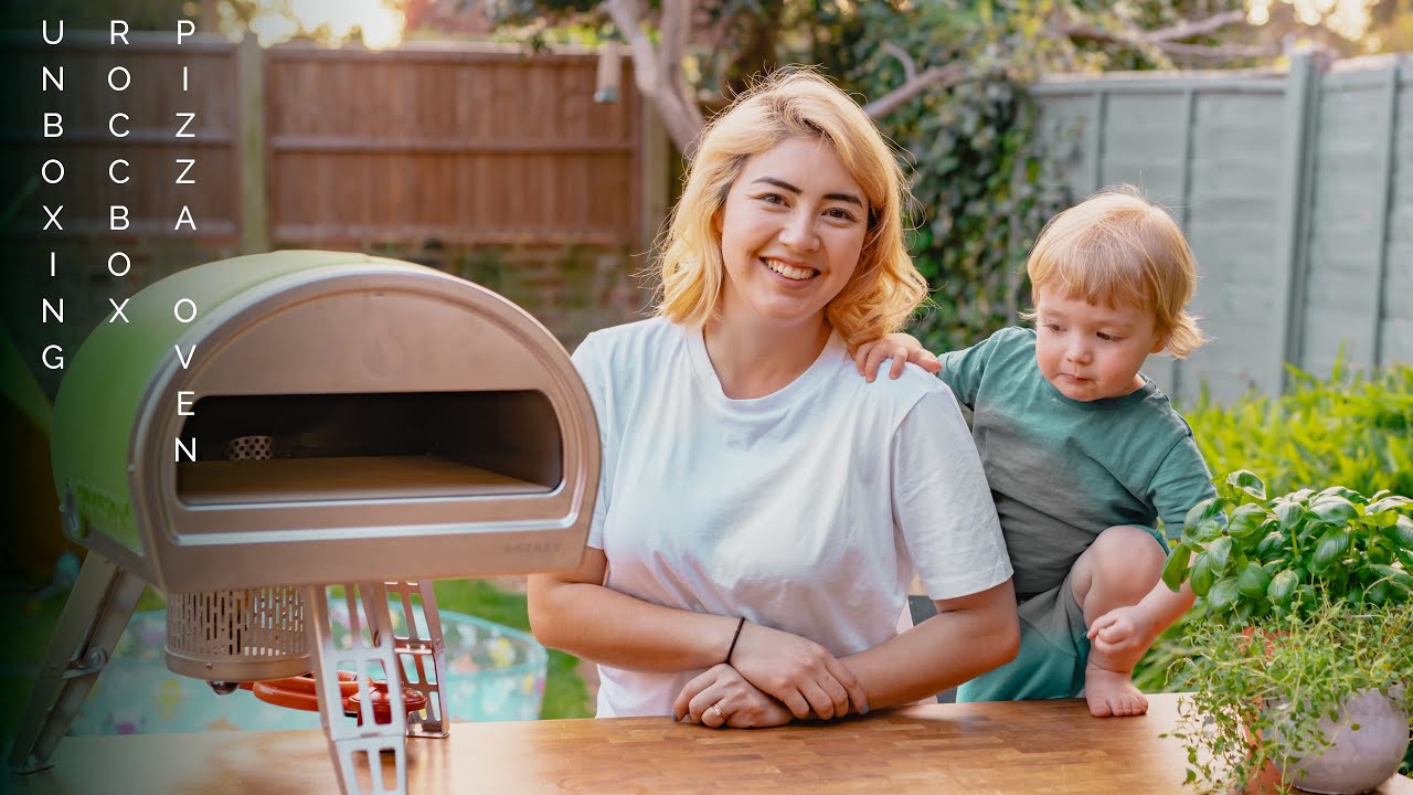 Roccbox Pizza Oven UNBOXING and in-depth setup | @the_modernchef - YouTube
