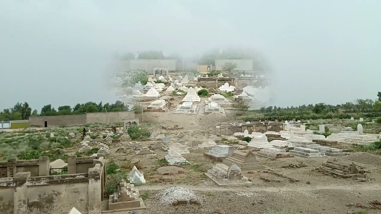 Muslim Graveyard | Free Stock Footage Kabristan | Qabristan Vlog ...