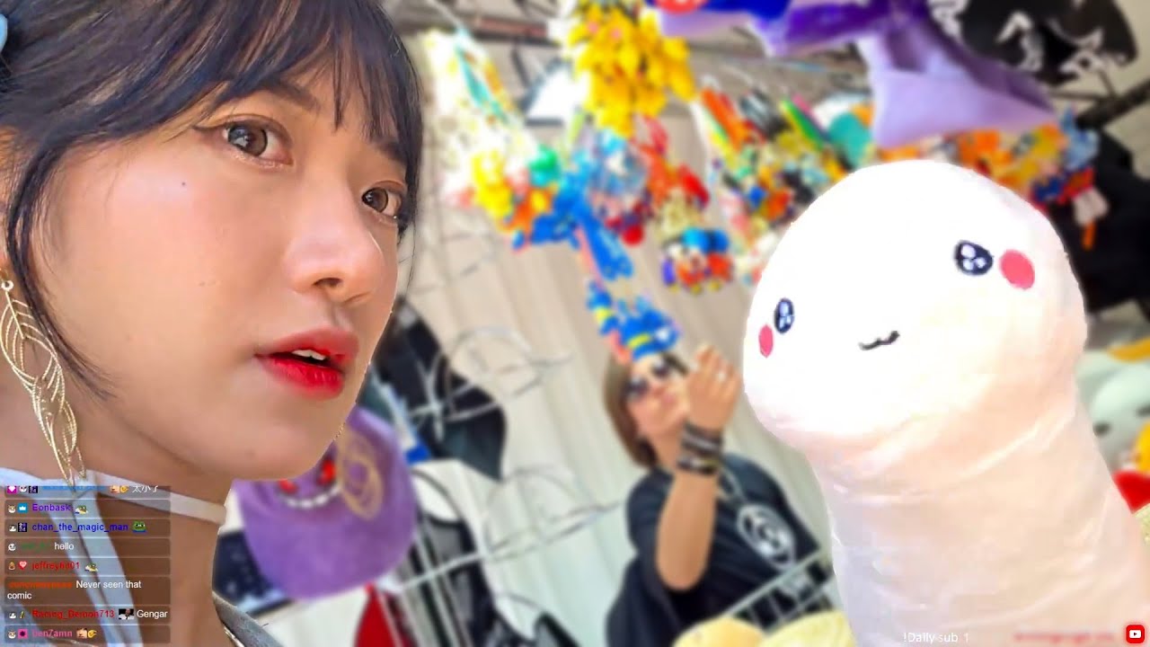 CHECKING OUT COMIC CON !!! DAY 2 2025 05 02 - YouTube