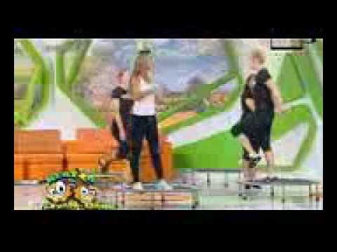 Senam Lucu Hot Sampe Susunya Mau Tumpah