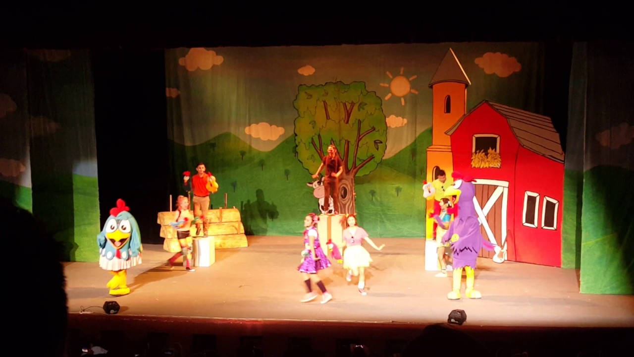 La gallina pintadita y el gallo coroco - YouTube