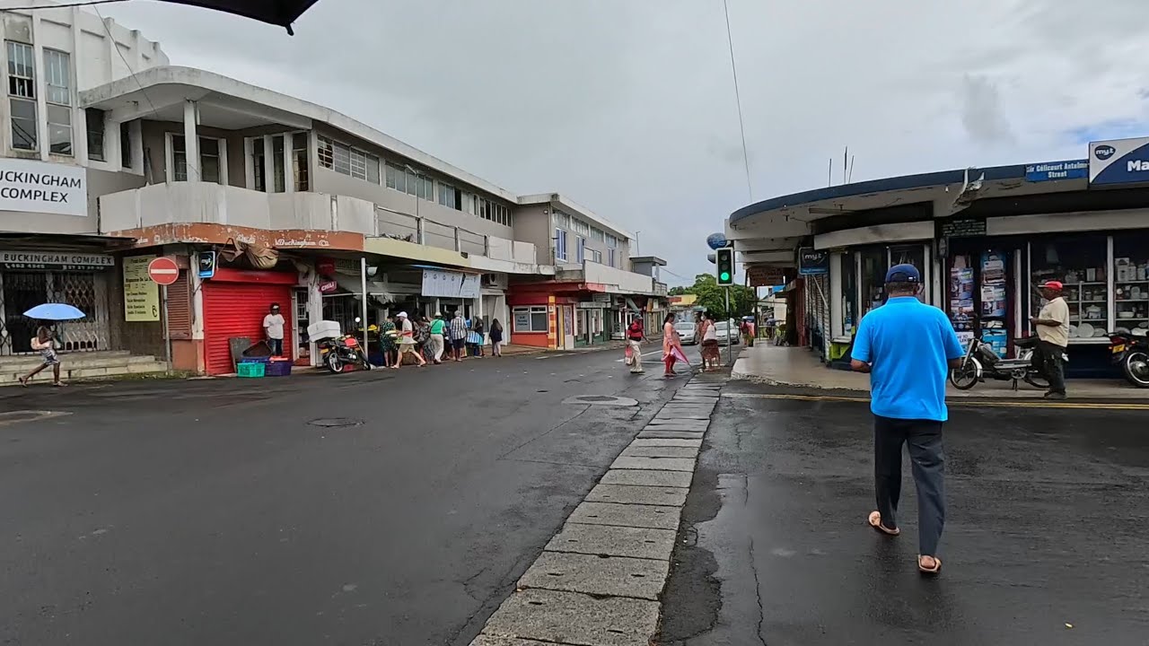 Cyclone Eleanor warning class 1 in Mauritius 🇲🇺😯.... Rose hill region ...