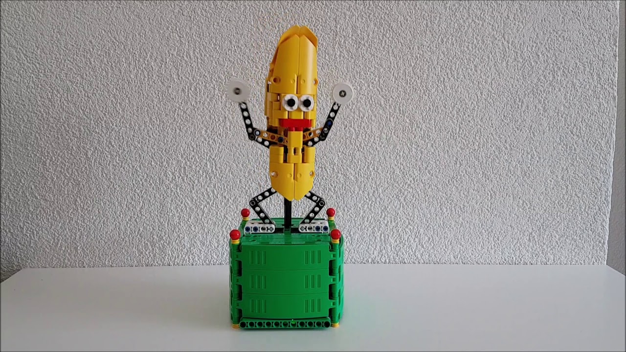 Lego Technic peanut butter jelly time dancing banana! (Version 2.0 ...