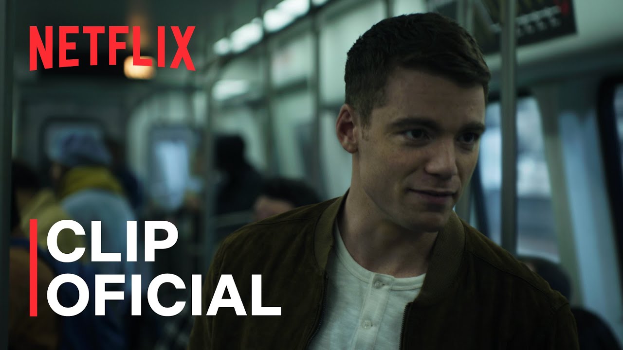 El agente nocturno | Clip oficial | Netflix - YouTube