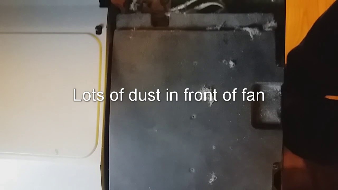 How to Clean PS3 - YouTube