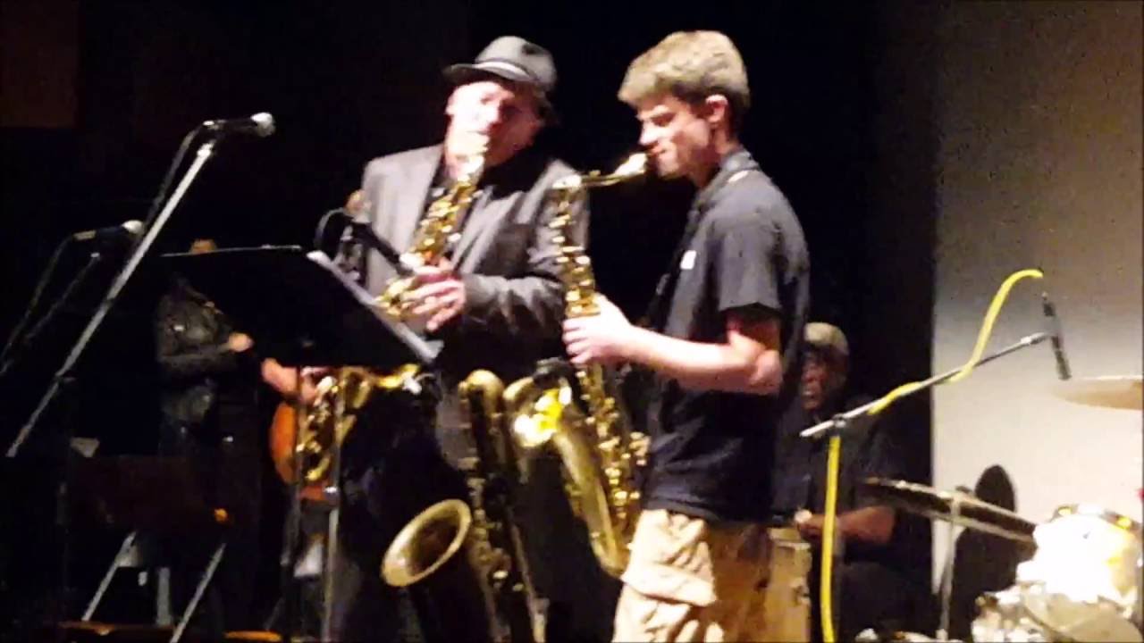 Honkey Tonk with Eddie Manion - YouTube