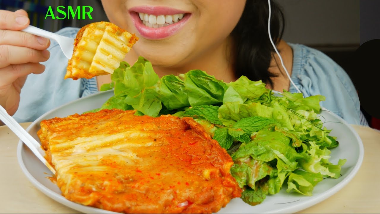 CHEESIEST lasagna that will make Italians CRY| - YouTube