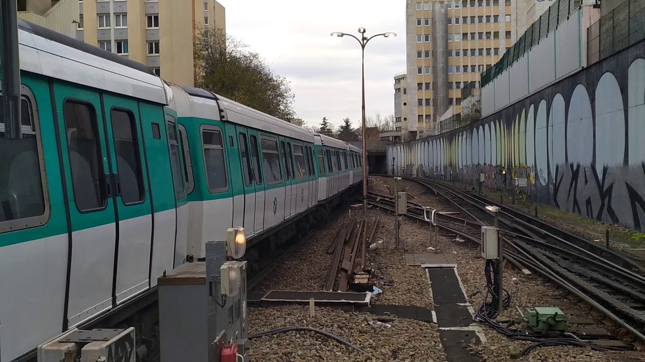 (Metro Ligne 8) Croisement de MF77 à Créteil L'Échat - YouTube