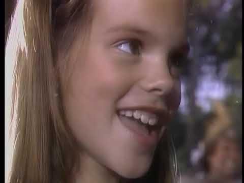 Kidsongs Music Video Stories I'd Like To Teach The World To Sing - YouTube