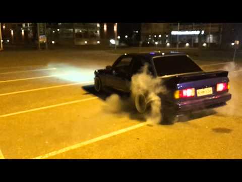 Bmw E30 Turbo burnout & flames