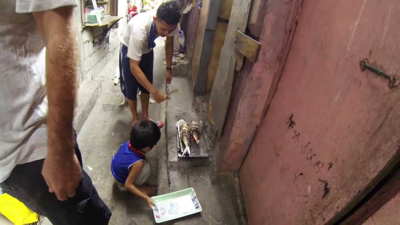 Manila Squatters visit Feb 2014 part 1 - YouTube