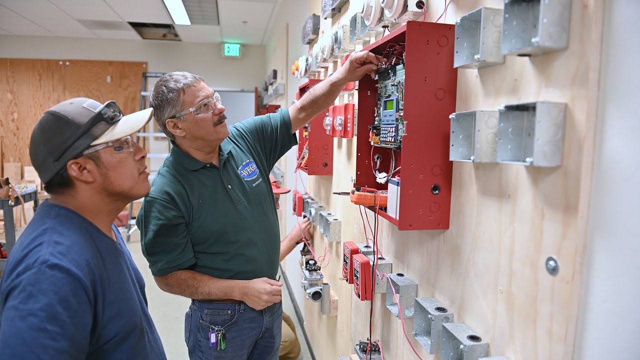 WECA's Low Voltage Apprenticeship Program - YouTube