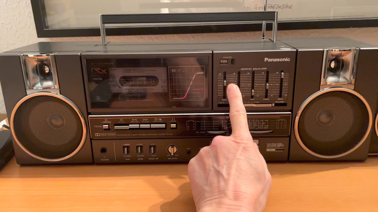 Panasonic RX-C45LE vs Panasonic RX-C 52L stereo components comparison ...