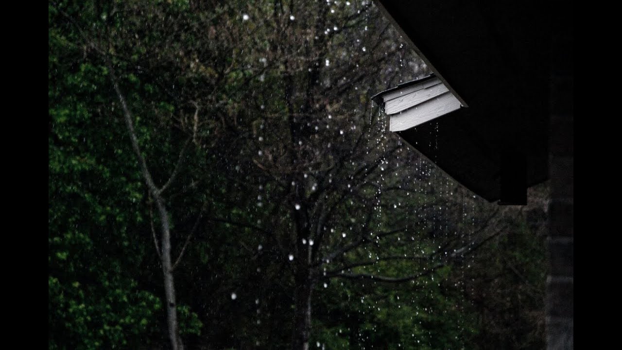1 Hours of Rain at a Modern Vacation Home for sleep, meditation and ...