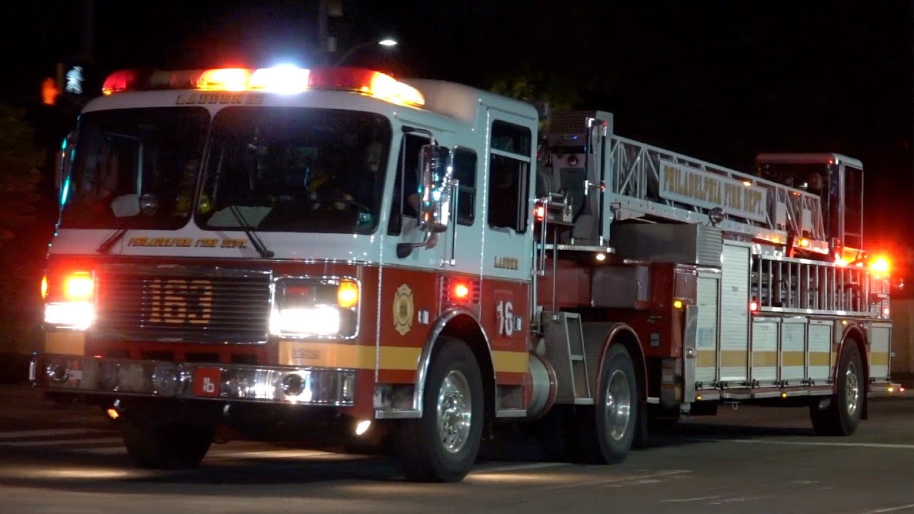 Philadelphia Fire Department Ladder 16 Responding - YouTube