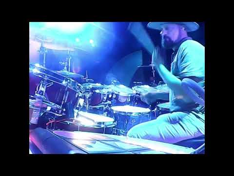 “Lucky Tonight” drumcam (with jam) - Kevin Murphy w/ Jon Pardi - YouTube