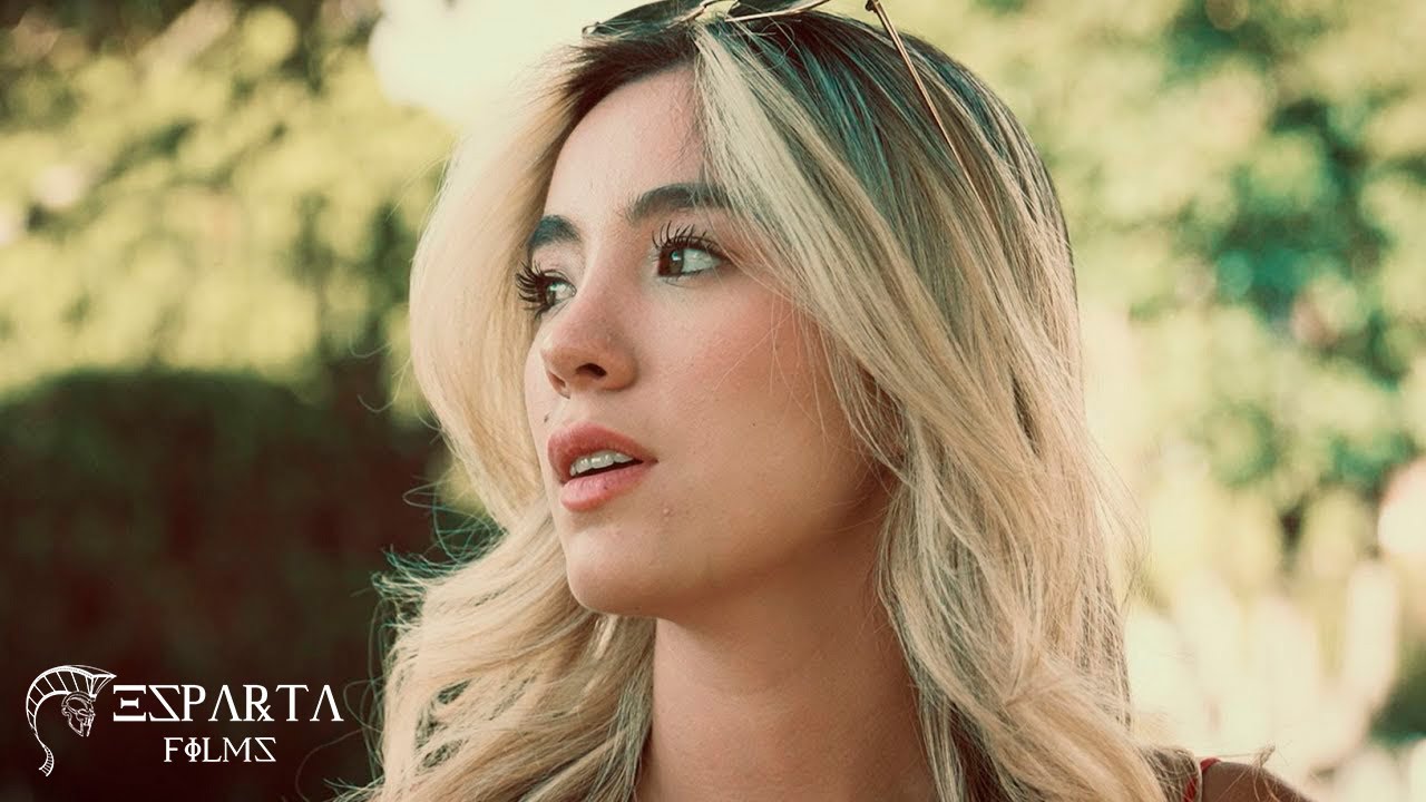 Ela Conem - Cayendo (Video Oficial) - YouTube