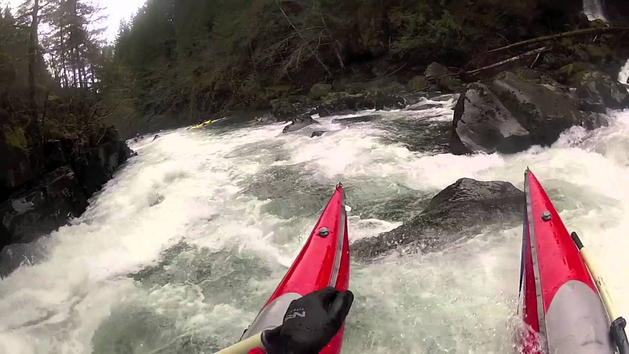 Catarafting on The Wind River in Washington. - YouTube
