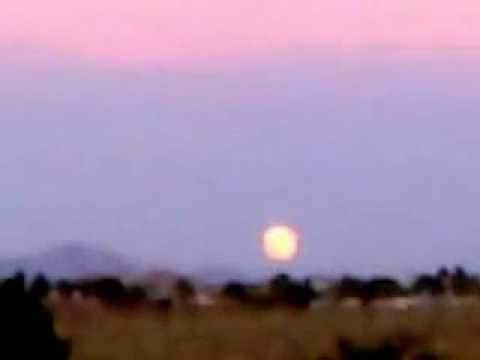West Full Moon Rise East Sun Set - YouTube