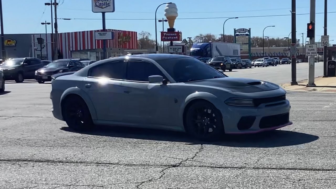 Spotted another 2021 Dodge Charger SRT Hellcat Widebody Red-eye in Oak ...