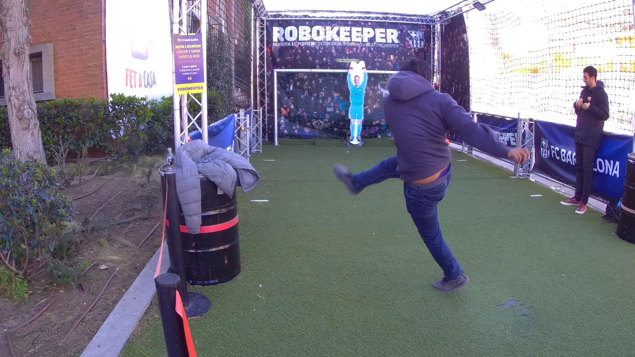 Robo Keeper Camp Nou Barcelona Stadium 2020 - YouTube