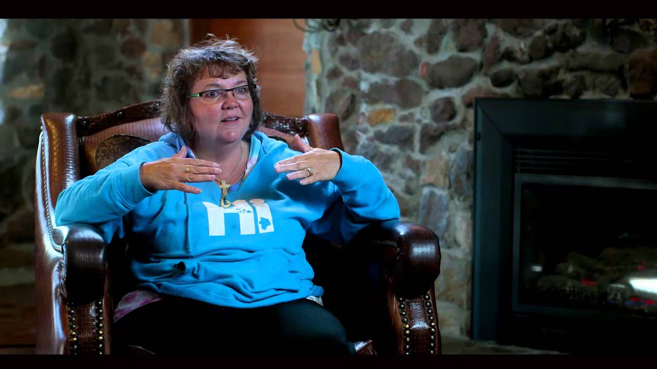 Everybody Here Is Ministered To-Laura Gilmore - YouTube