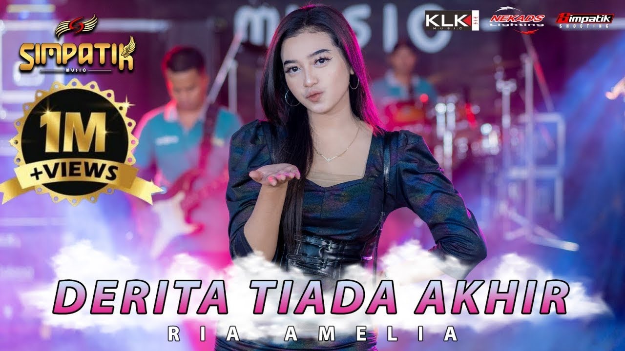 DERITA TIADA AKHIR - RIA AMELIA | LAMUNAN [OFFICIAL LIVE VIDEO] - YouTube