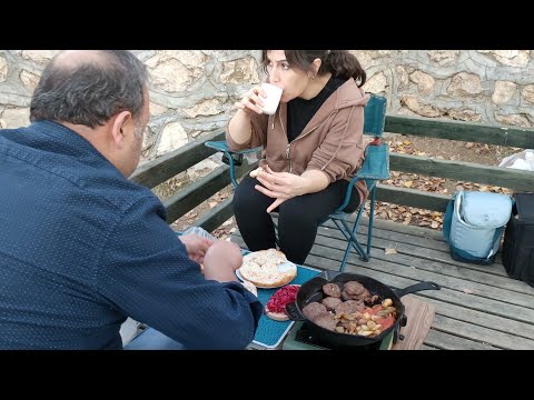 RENGİ İLE BÜYÜLEYEN GÖKPINAR GÖLÜNDE ÇADIR KAMPI / TENT CAMP ON THE LAKE FASCINATING WITH ITS COLORS