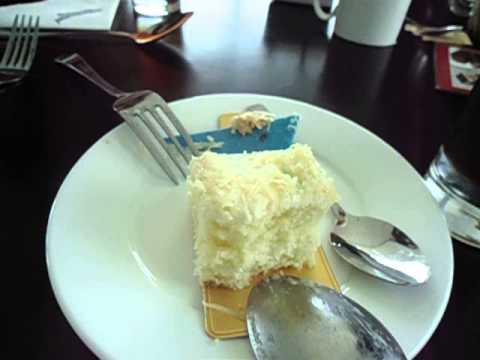 Eating Brunei Cheesecake - Dermaga Cafe - Bandar Seri Begawan - Brunei ...