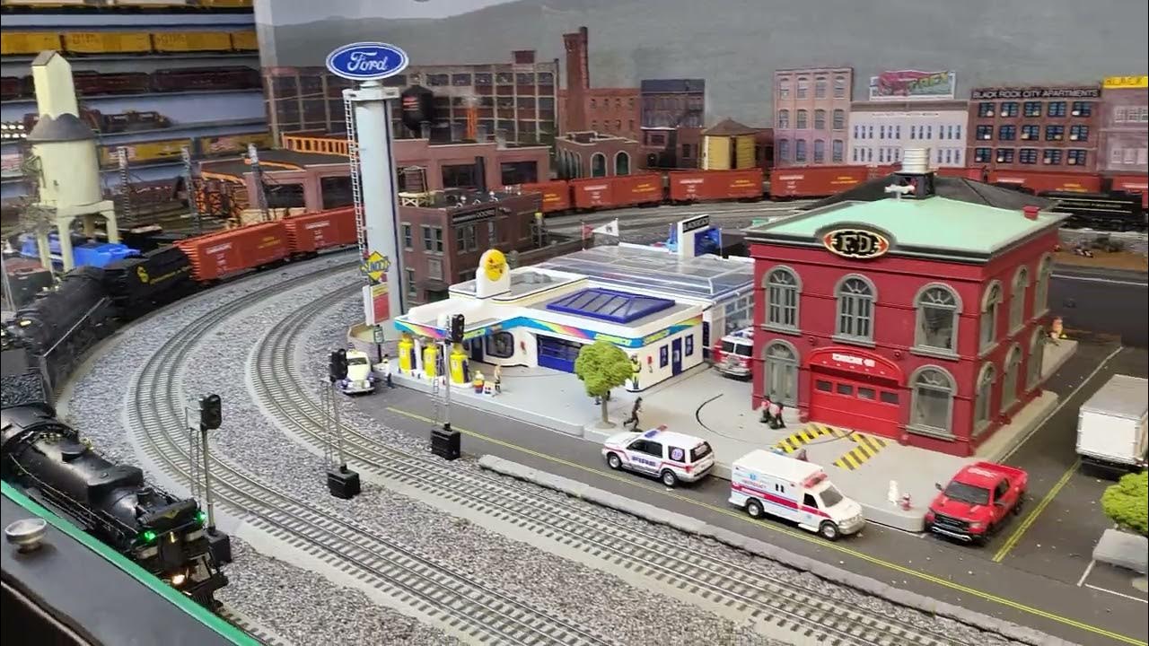 Lionel Legacy Lashup / C&O F-19 & C&O 4-12-2 - YouTube