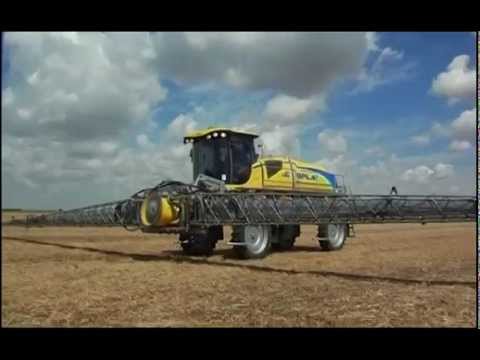 PLA Map II 3250 Self-Propelled Sprayer - YouTube