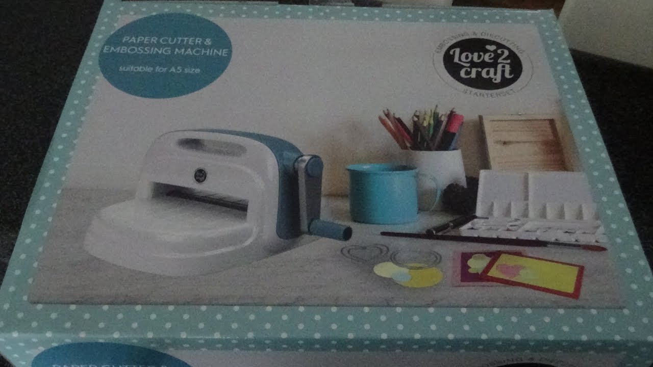 Napperons réalisés avec la machine à decoupe de chez Action + concours ...