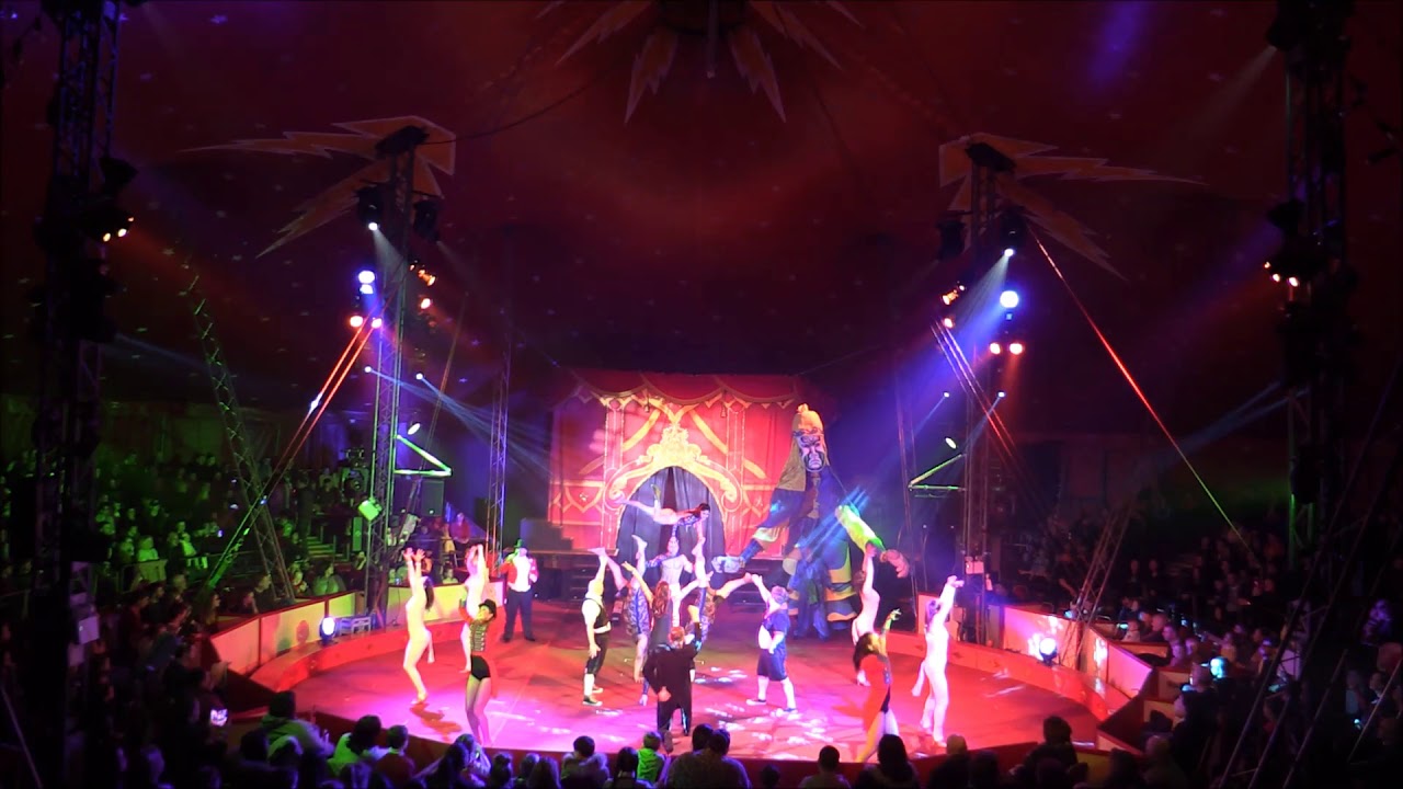 Philip Astley opening from Gandeys Circus 2016 - YouTube