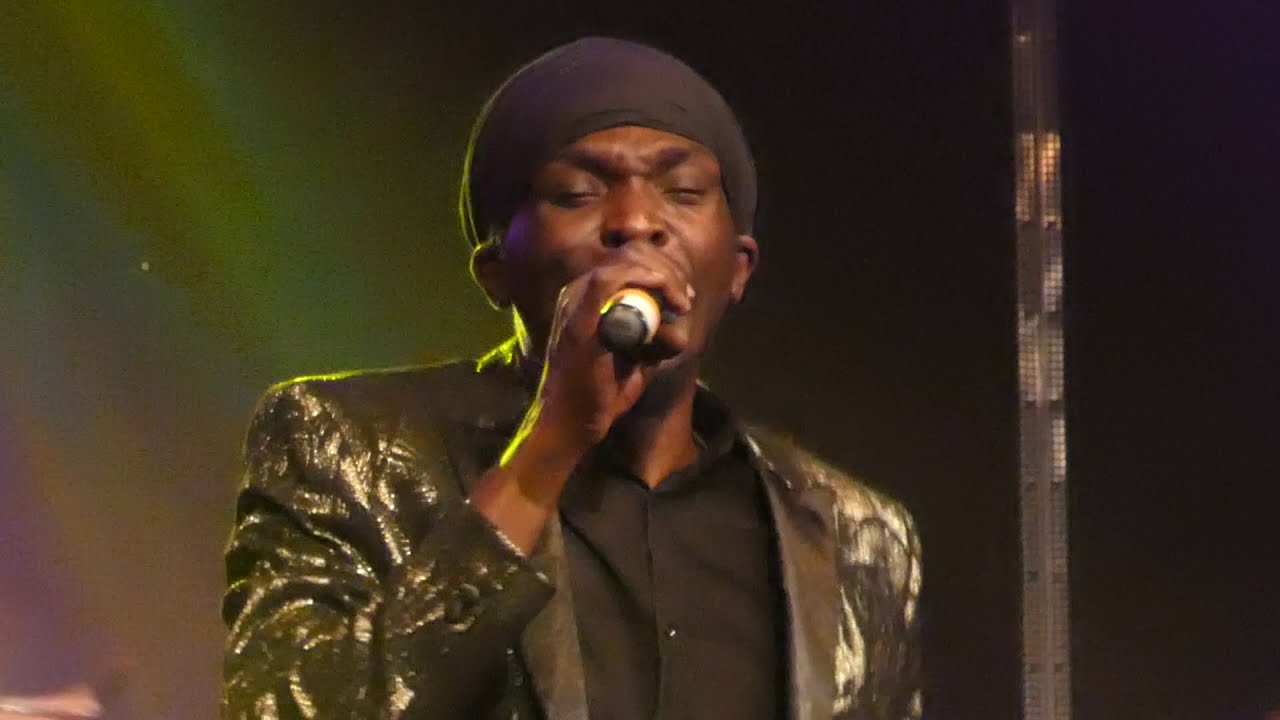 Anthony B 30-11-2019 Reggae By Night/Maassilo/Rotterdam/NL - YouTube