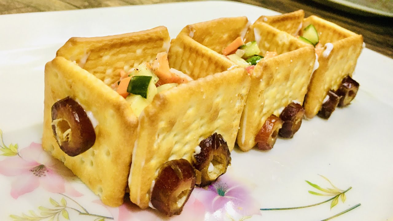 Healthy Snacks Train | Salad and Biscuits Train | Delicious Vegetable ...